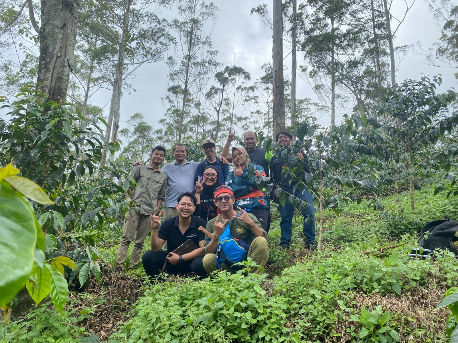 Survei Tim Tel-U Coffee, Widjie Roastery, dan Telkom University ke ...